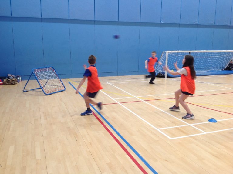 Fast Action Packed Fun in Tchoukball Week Two | Federation of Follifoot ...